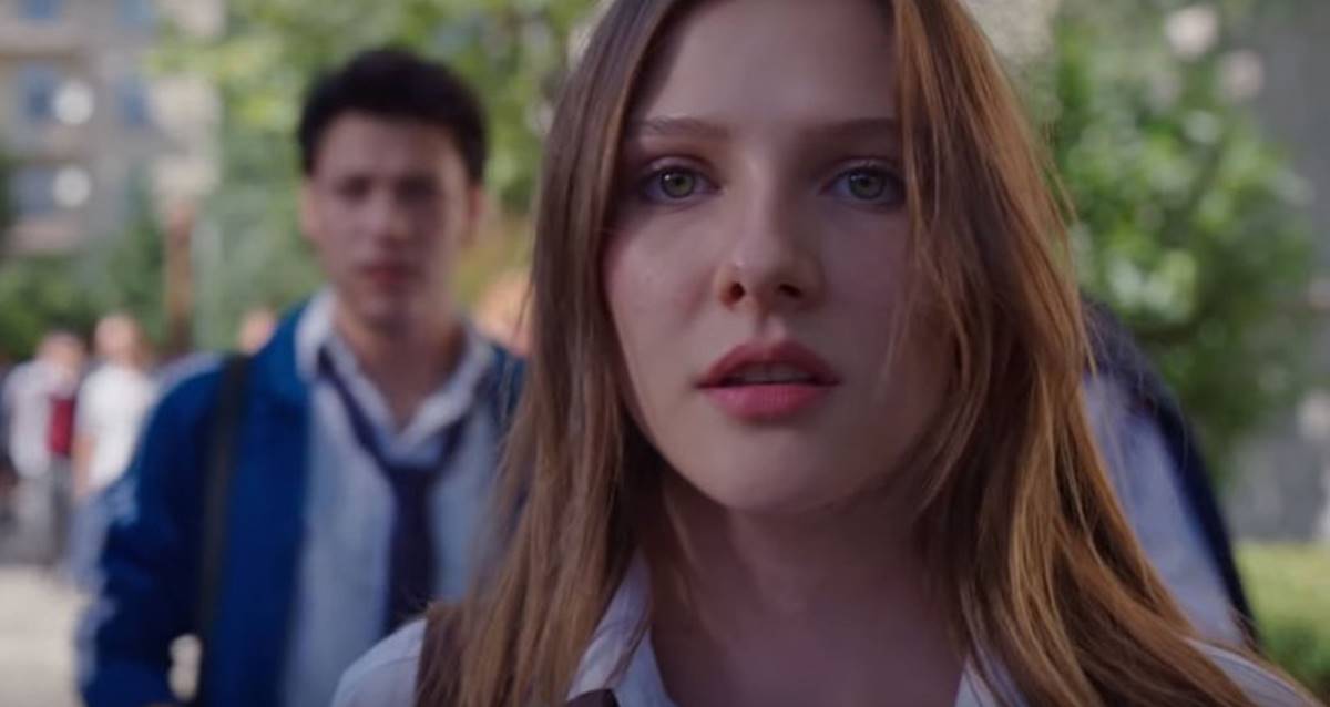 Aşk 101 1. Sezon İncelemesi: Türk İşi Netflix Deneyimi – Kayıp Rıhtım