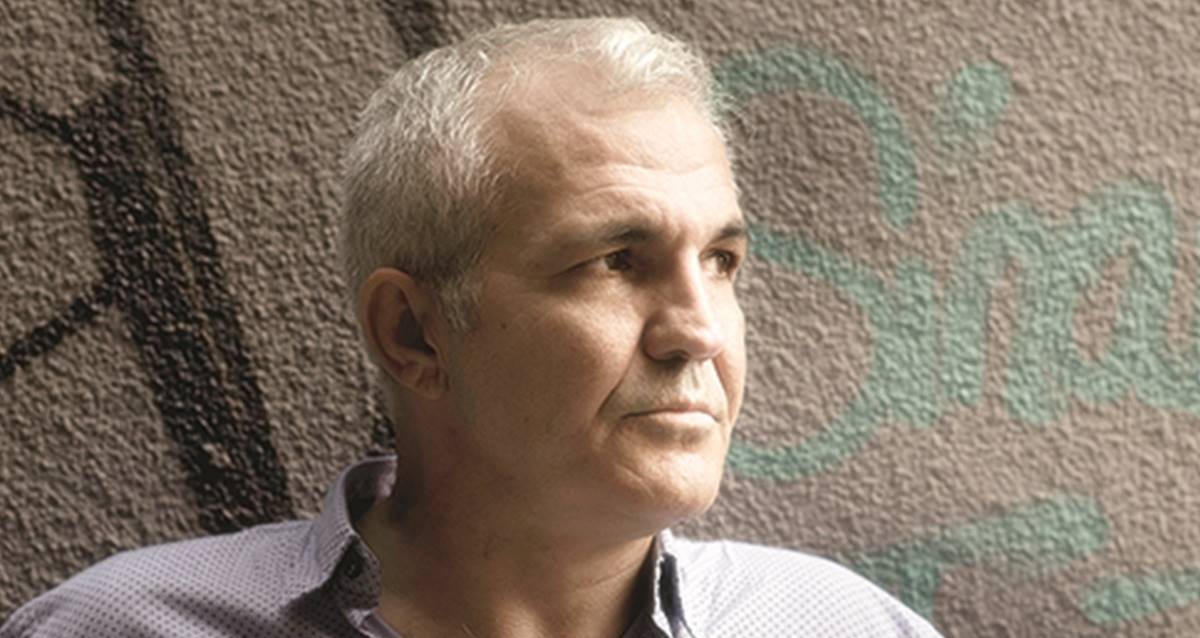 İsmail Güzelsoy: "Edebiyatın Her Şeyden Önce Eğlenceli Olması ...