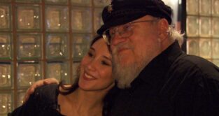 George RR Martin, Türkiye'de Kadına Şiddeti Eleştirdi – Kayıp Rıhtım