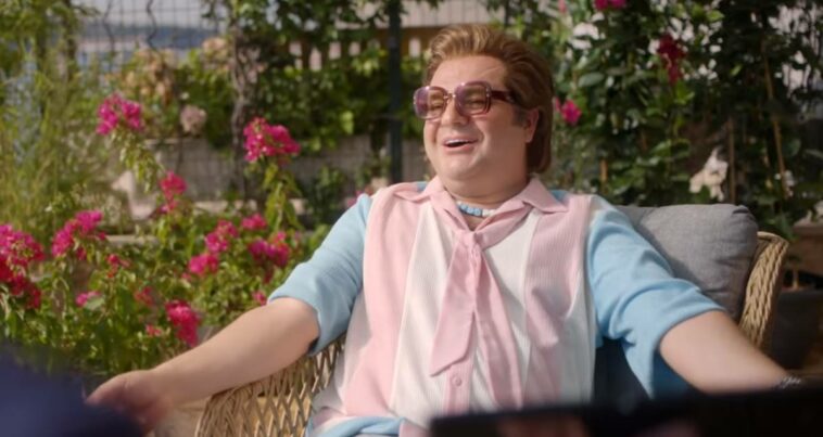 İş Bankası, Zeki Müren Reklamı ile Tartışma Konusu Oldu | İZLE