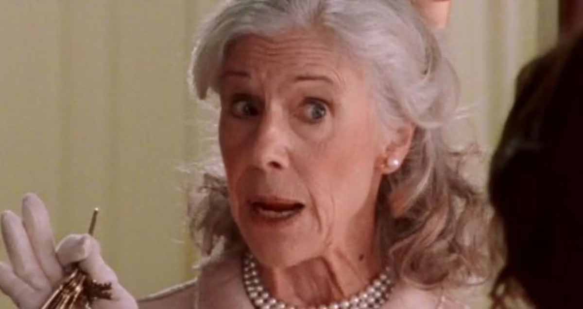 Frances Sternhagen 93 Yaşında Hayatını Kaybetti