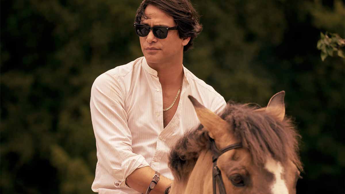 Rivals: David Tennant ve Aidan Turner'lı Diziden İlk Fragman