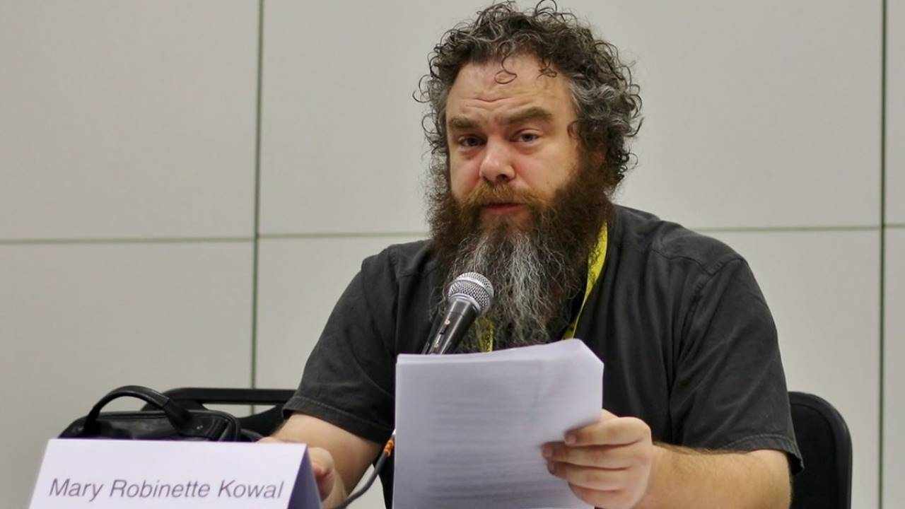 Brandon Sanderson'dan Patrick Rothfuss'a Destek