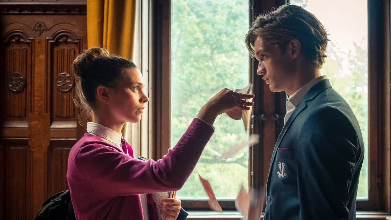 Maxton Hall 3. Sezon Onayı Erken Geldi – Kayıp Rıhtım